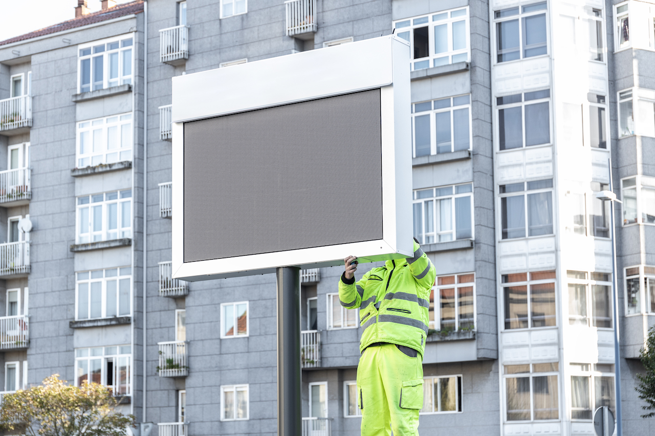 What to Expect During Your Sign Installation Process - Awe.some