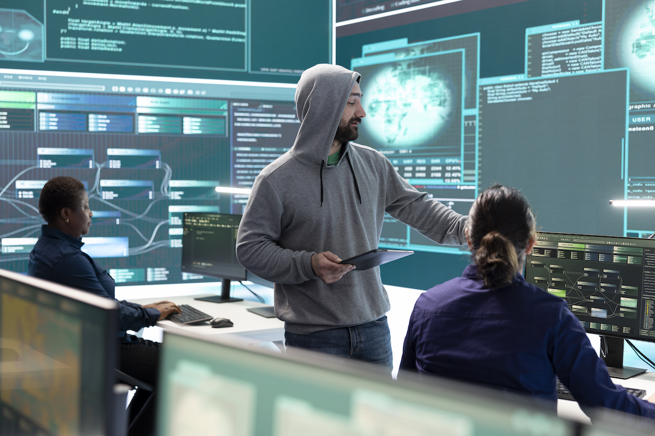 5 Key Differences Between MDR and Traditional Cybersecurity - Awe.some